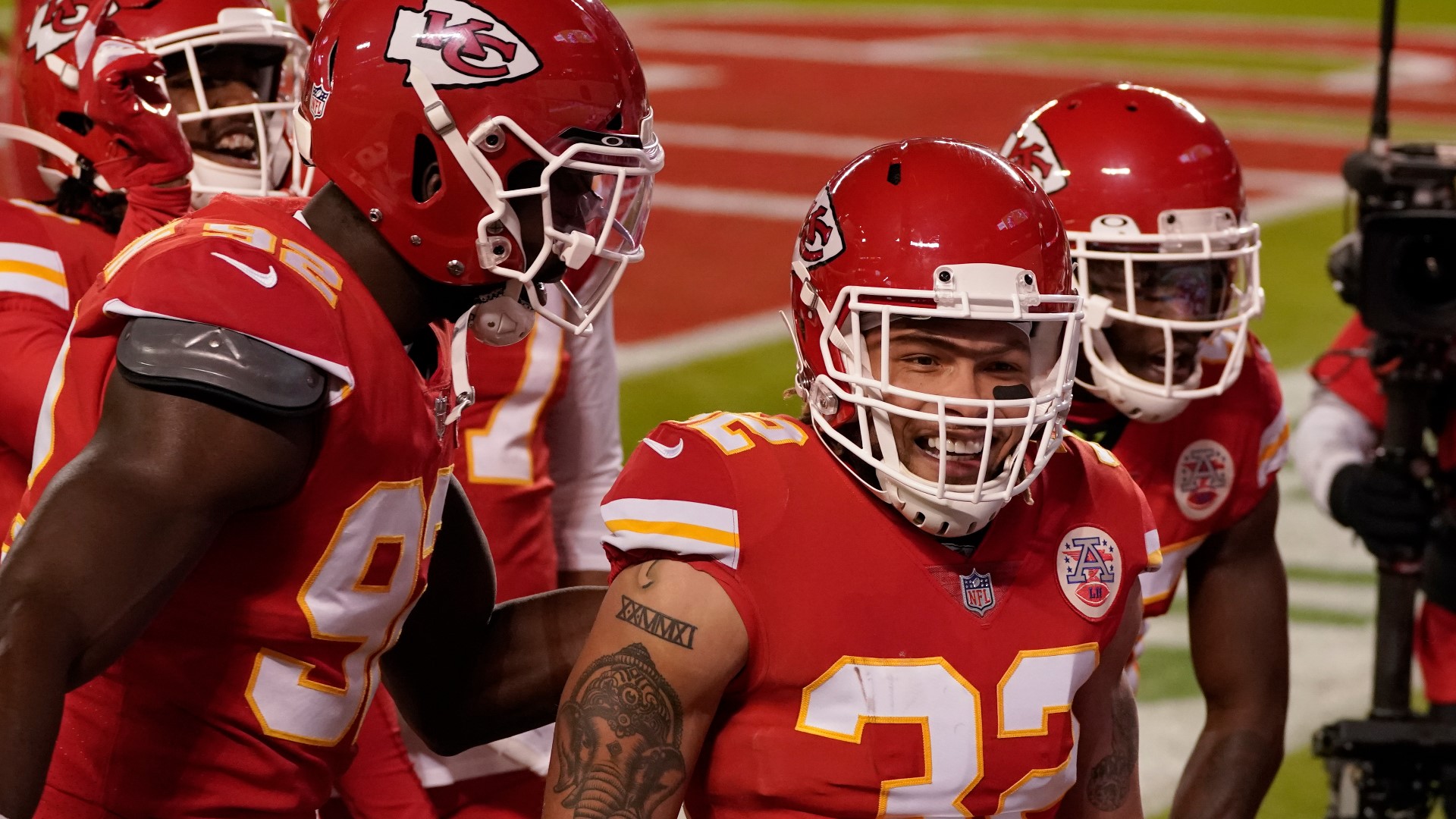 Denver Broncos vs. Kansas City Chiefs NFL game story | 9news.com