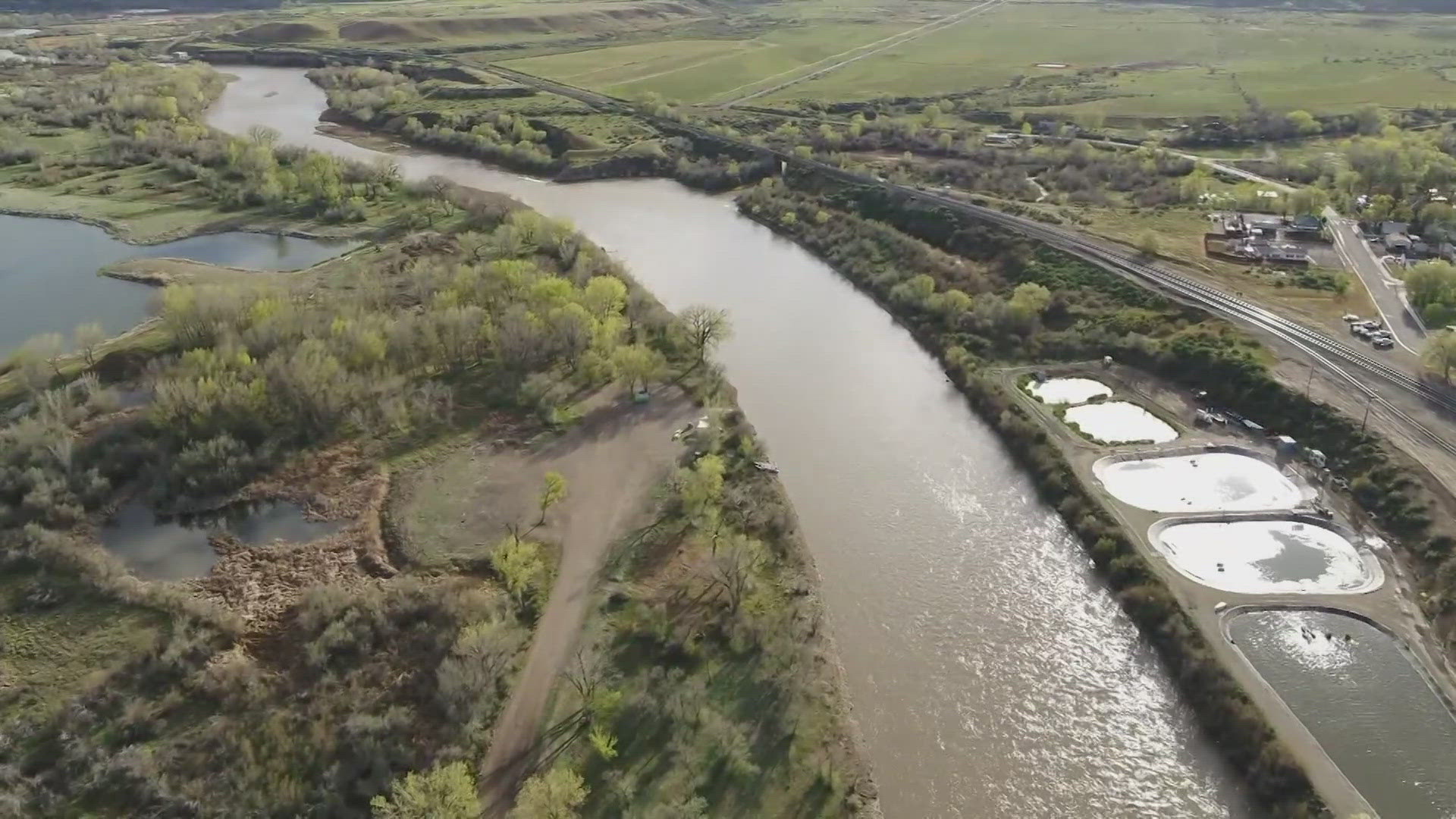 Business Buzz: Colorado River crisis threatens economy, housing and ...
