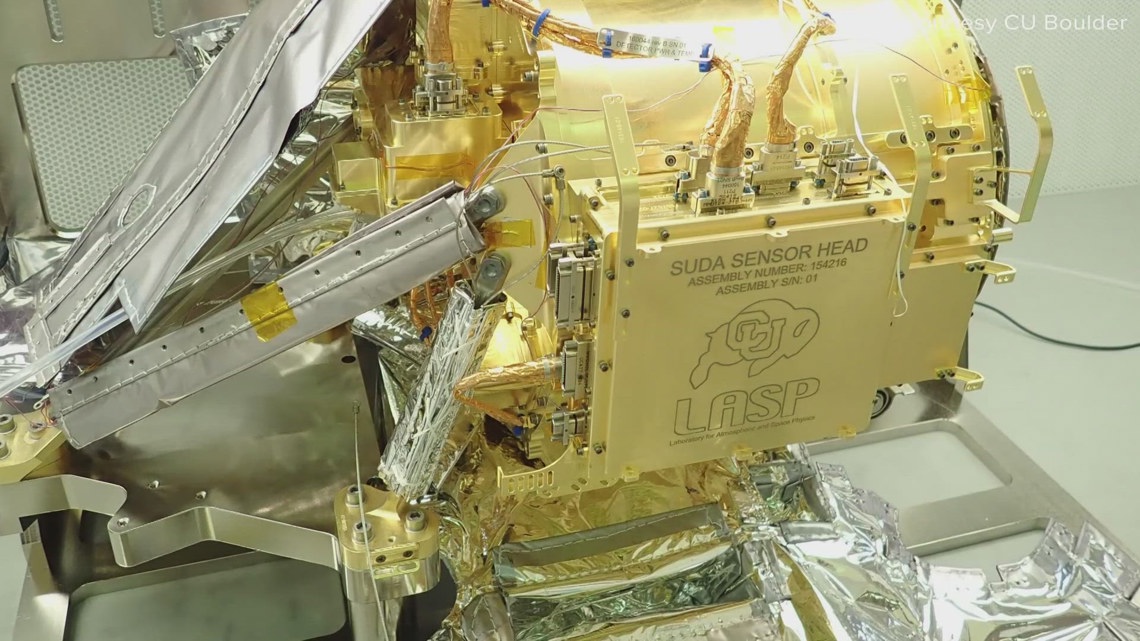 NASA spacecraft blasts off on 5 1/2 year-long quest to explore Jupiter ...