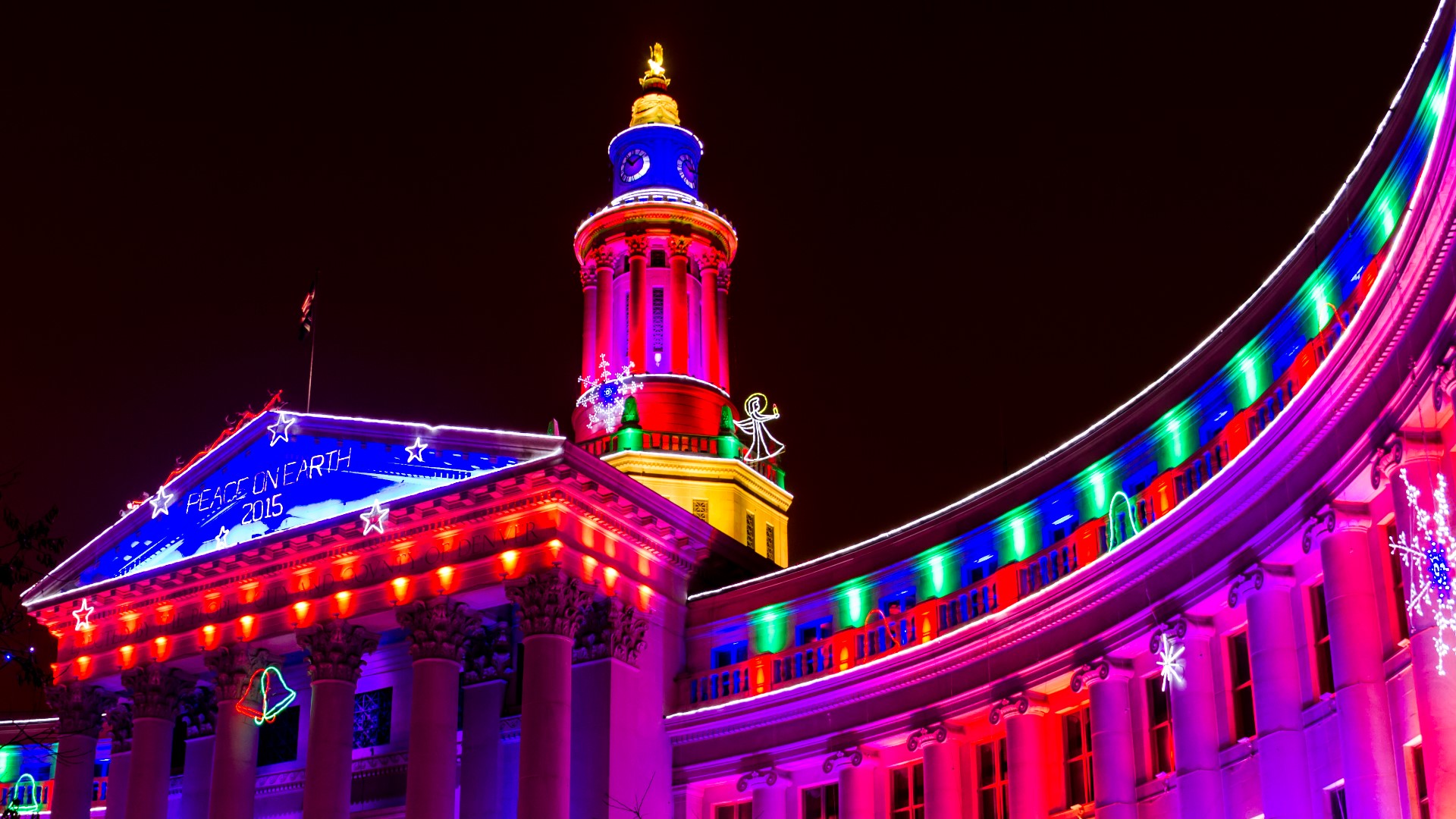 Take a walking tour of Denver’s holiday season lights and sights ...