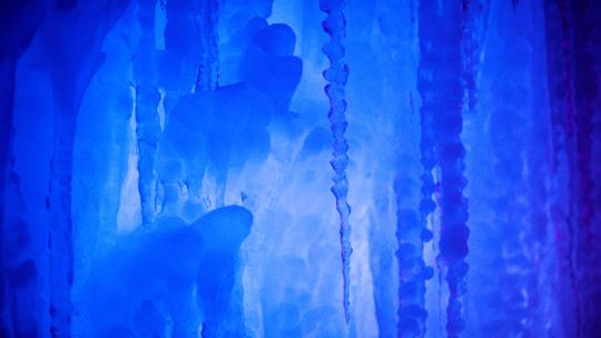 Ice Castles in Colorado: Frozen attraction grows in Cripple Creek ...