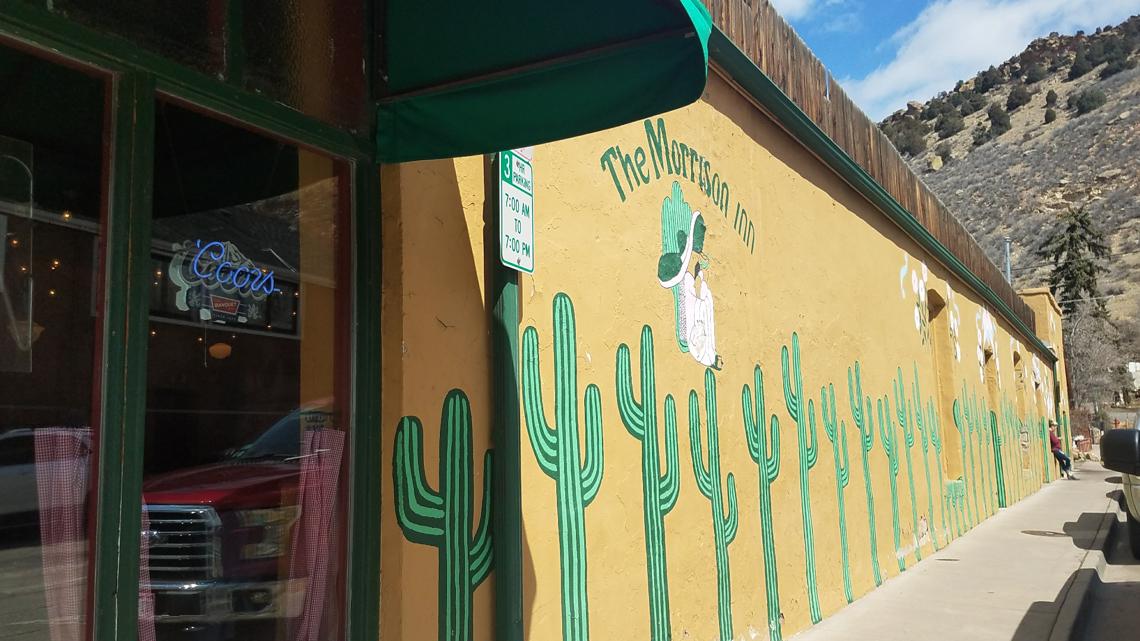 Stegosaurus fossil dinosaur license plate approved in Colorado | 9news.com