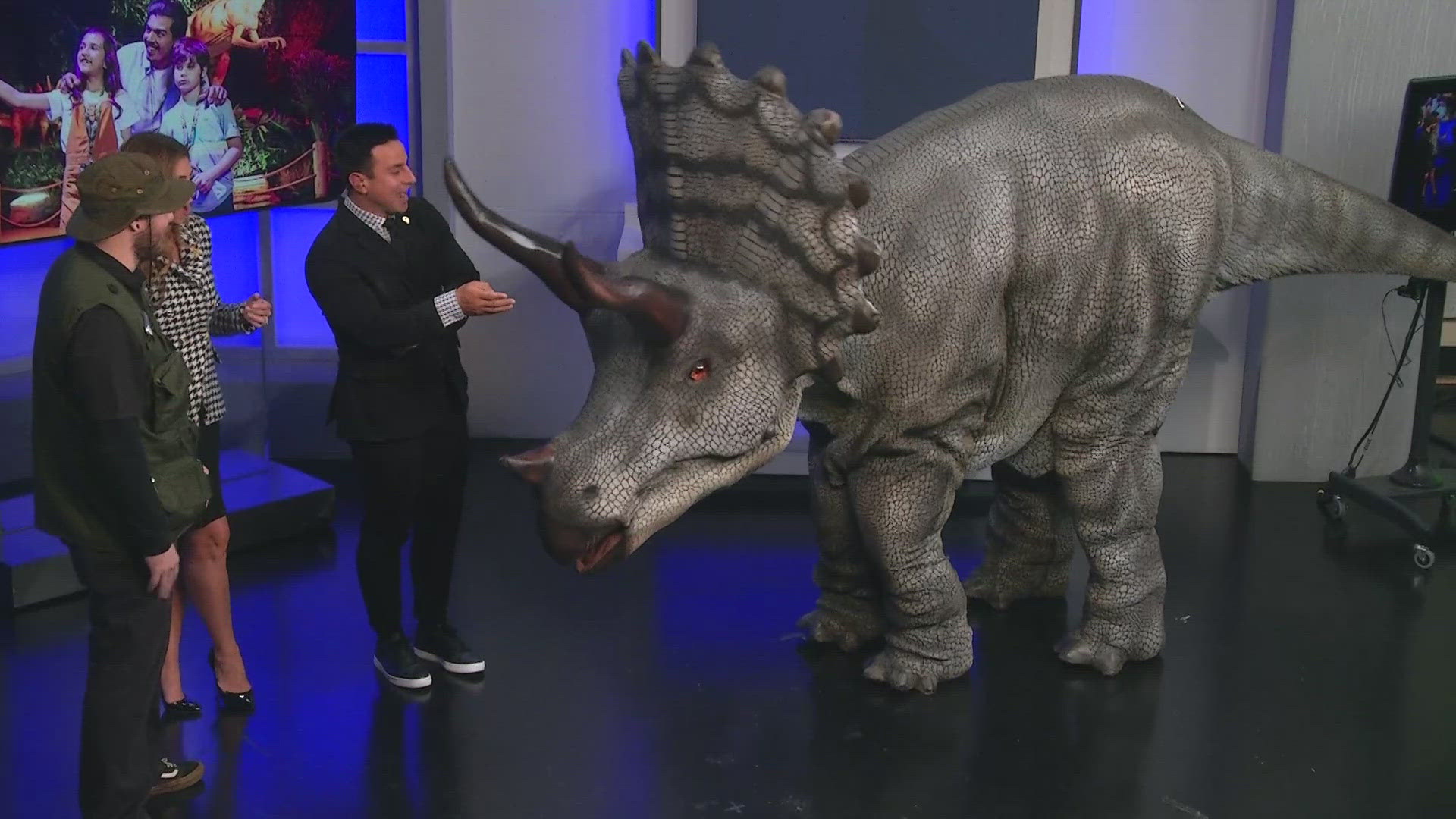 Immersive dinosaur experience arrives in Denver | 9news.com
