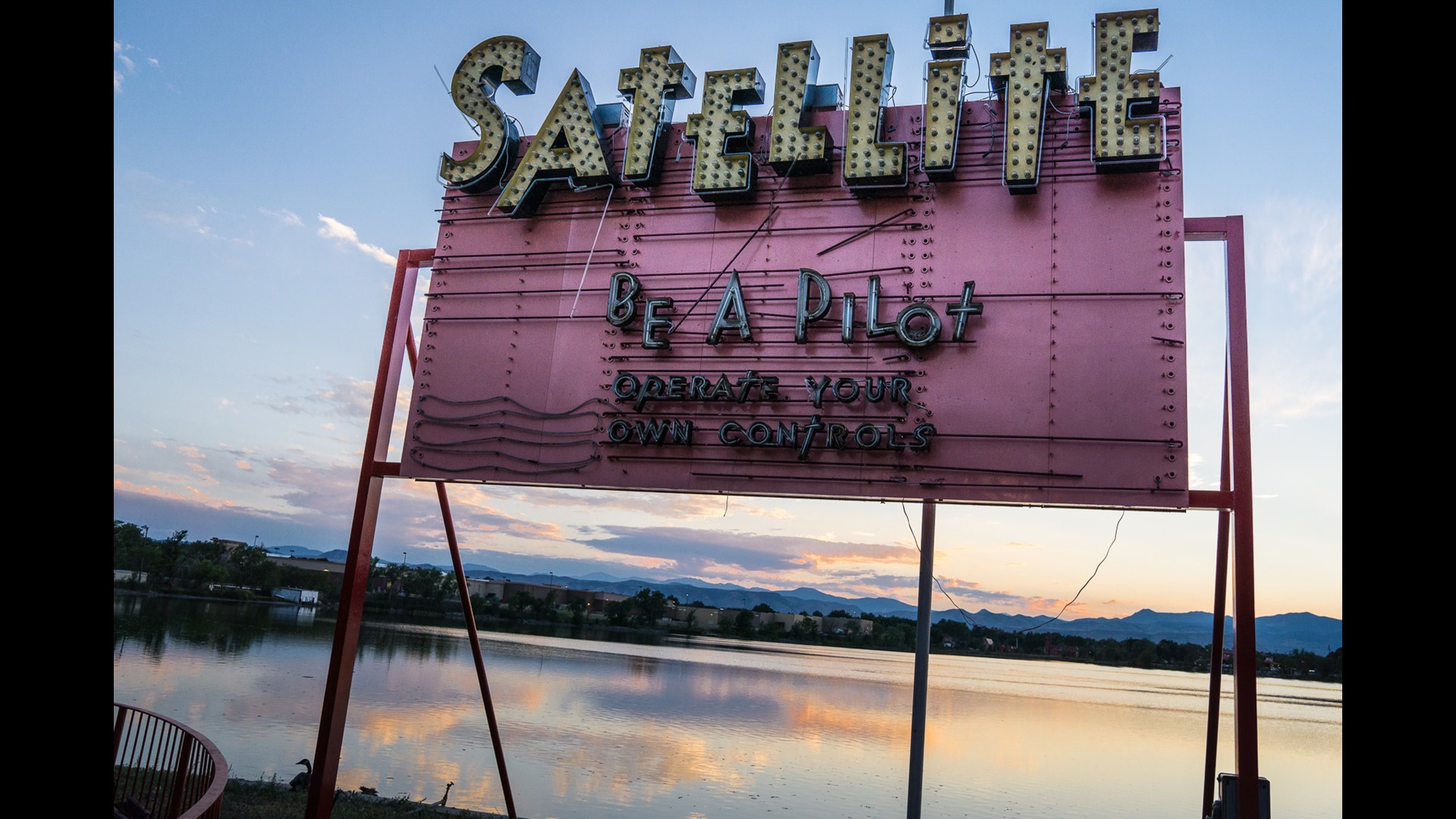 PHOTOS: A modern look at Lakeside | 9news.com