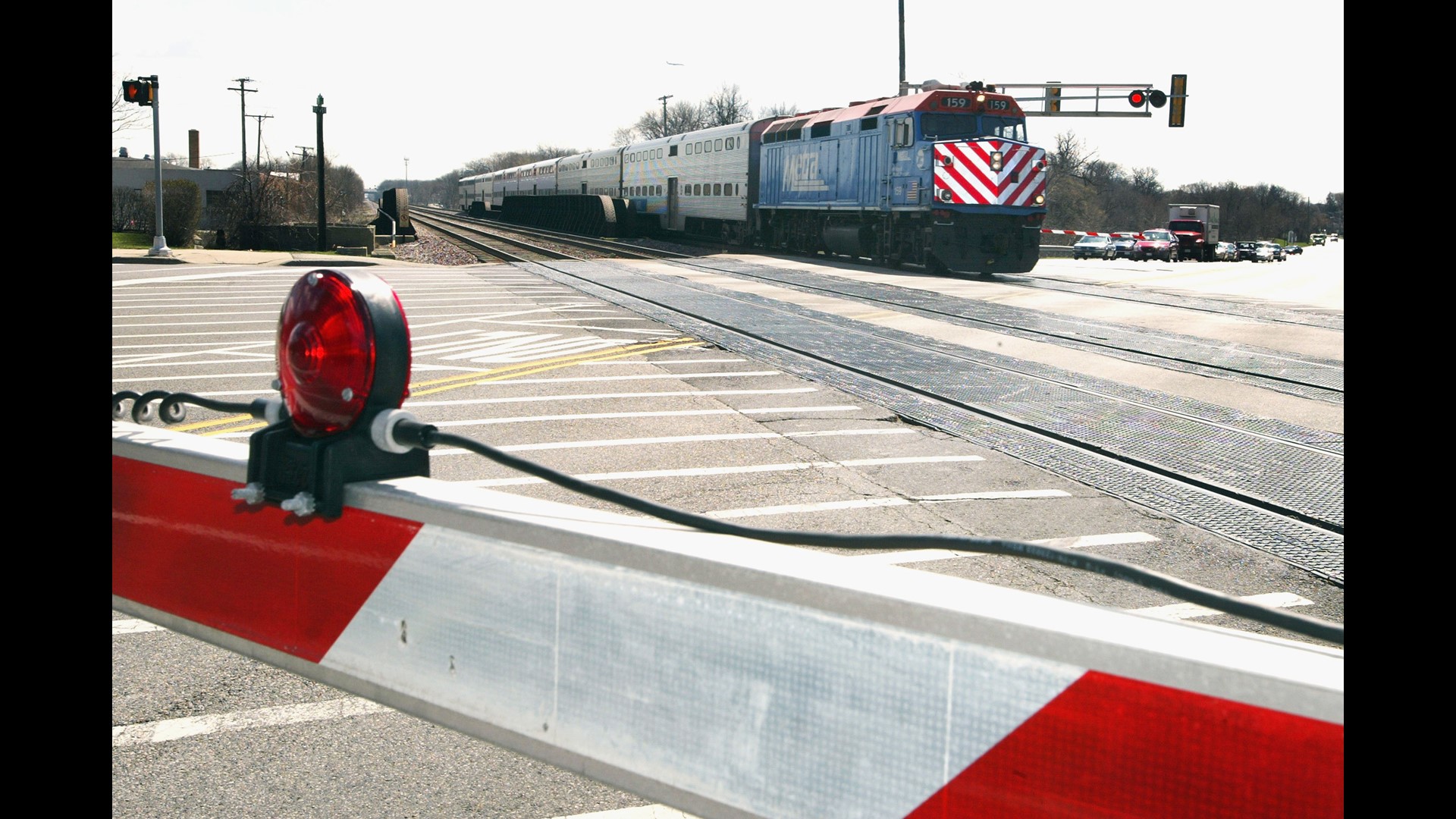 A look at the railroad job offering a $20,000 hiring incentive | 9news.com