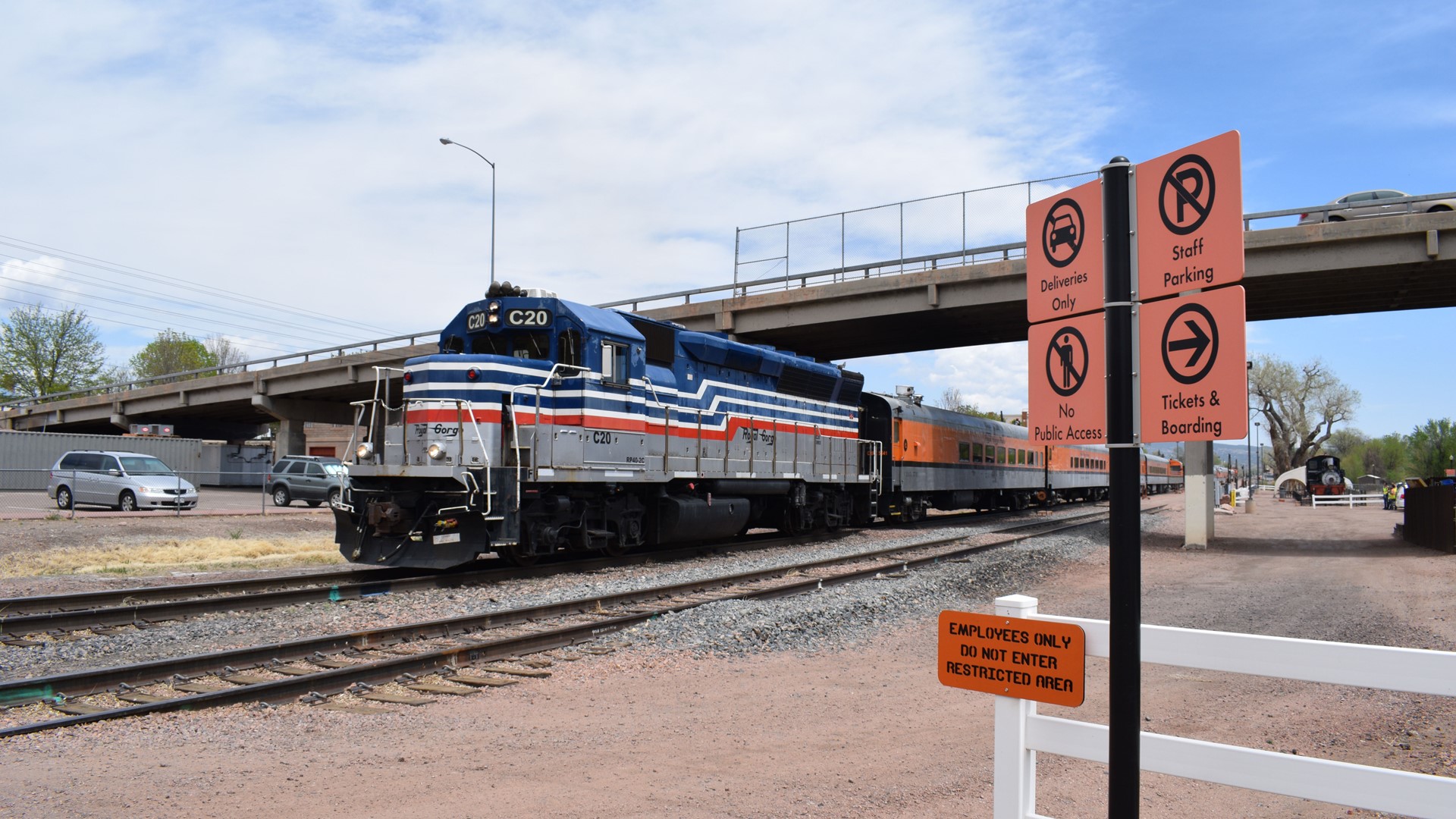 One of the world's highest suspension bridges is in this Colorado town ...