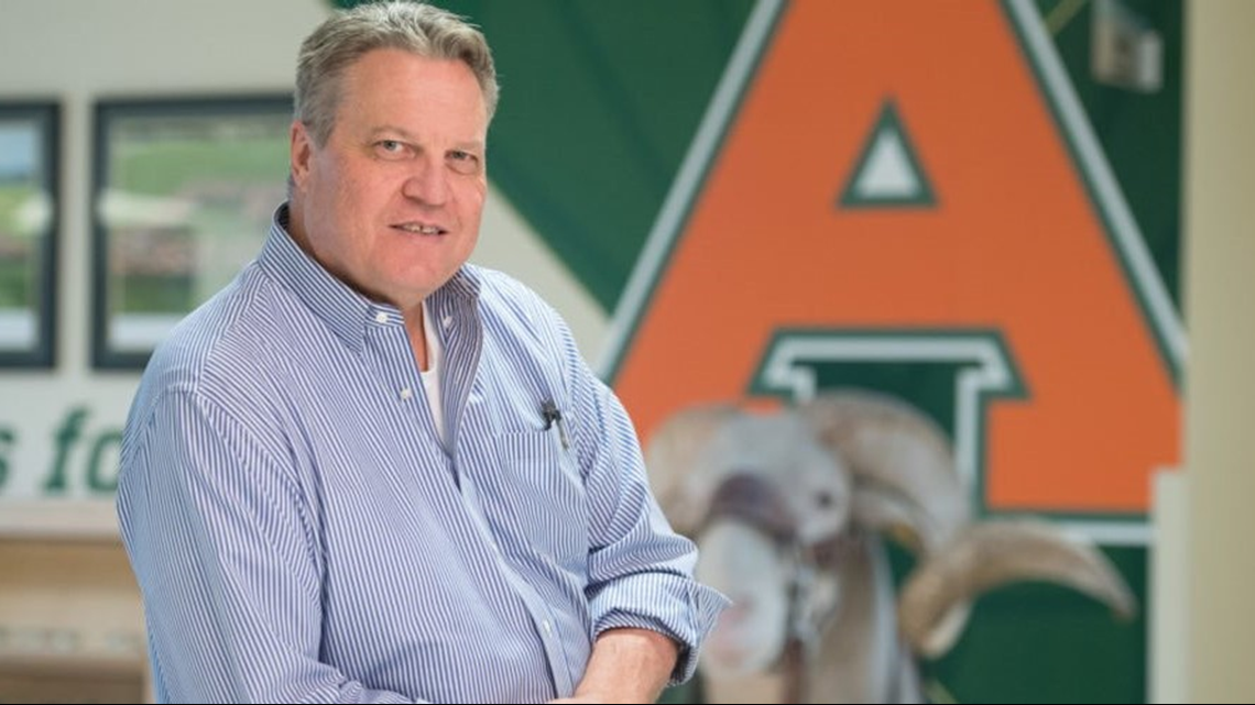 Tom Klis defies the odds, earning CSU degree after 35-year journey ...