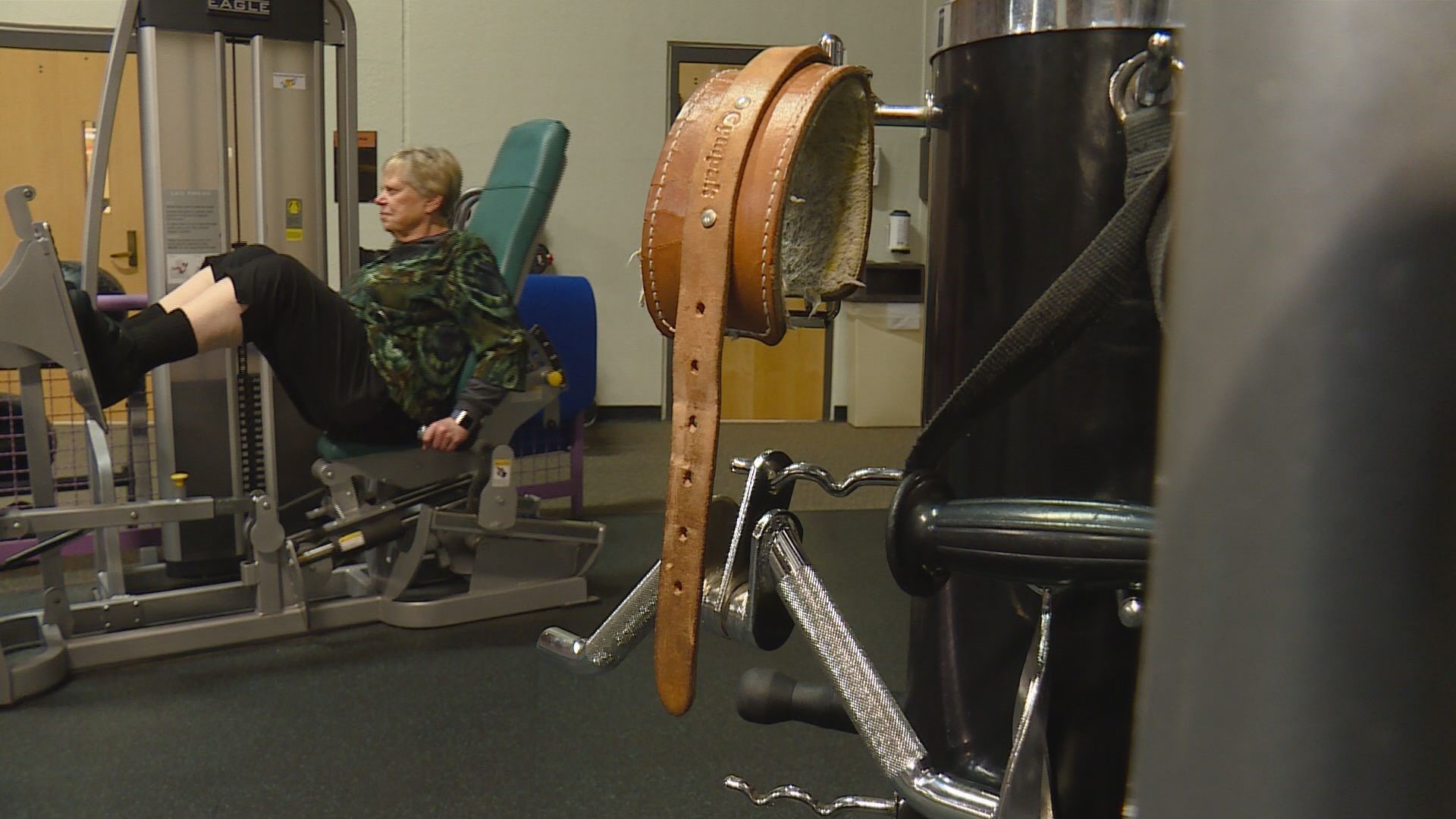 Colorado woman loses 200-plus pounds, trains to complete 10K | 9news.com