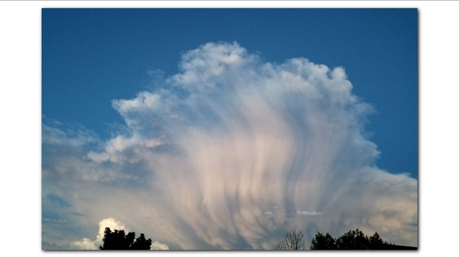 A bunch of people sent us photos of the same cloud. Here’s what it is ...