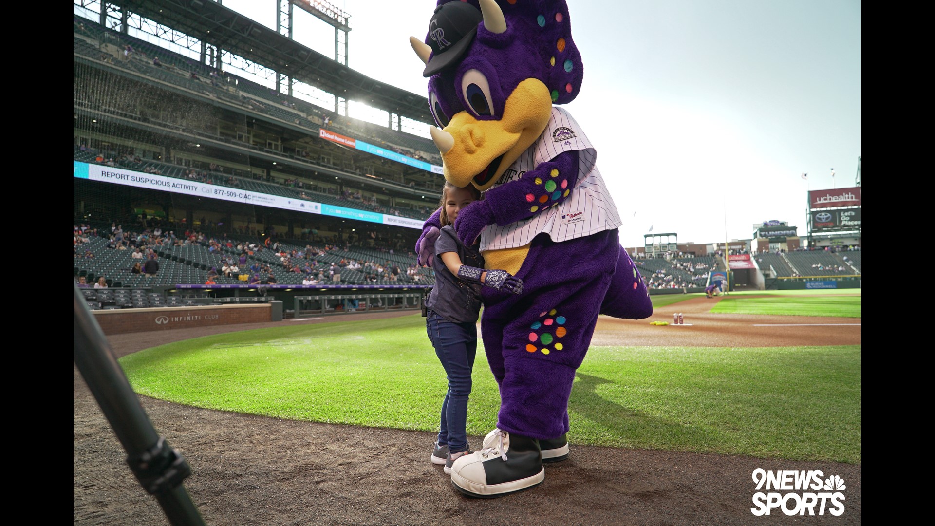 Hailey throws out first pitch at Rockies, one of all 30 MLB teams she ...