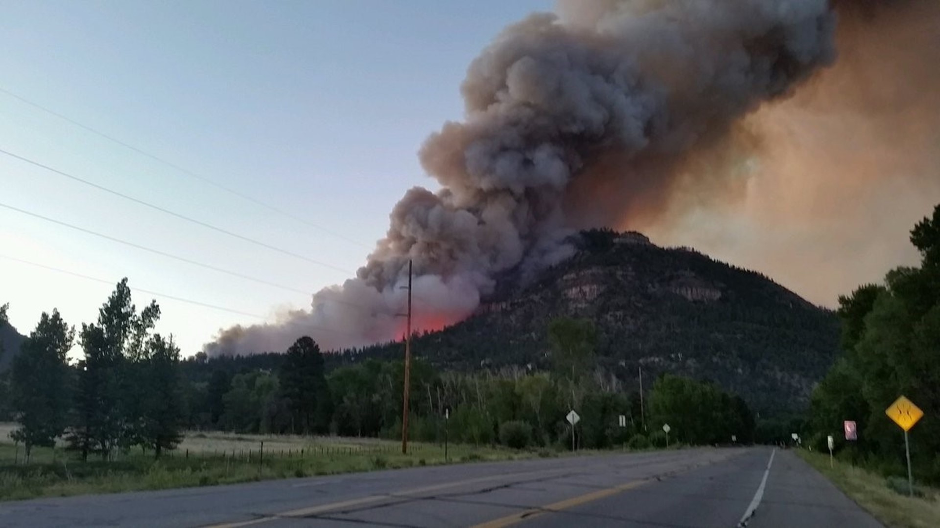 Nearly 400 firefighters battling 2,400-acre wildfire near Durango ...
