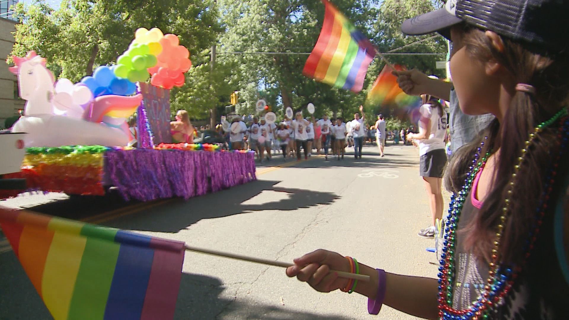A beginner's guide to Denver PrideFest 2018 | 9news.com