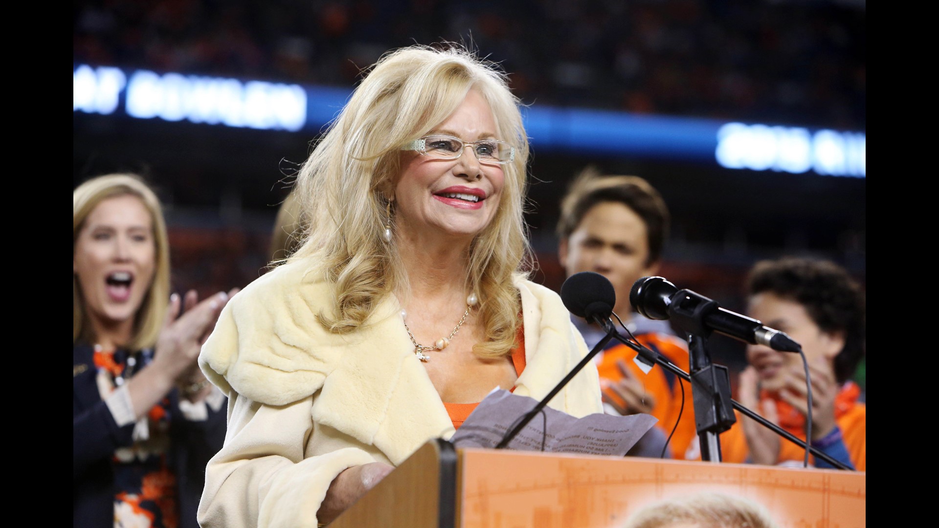 Annabel Bowlen, wife of Broncos owner, announces she too has Alzheimer ...