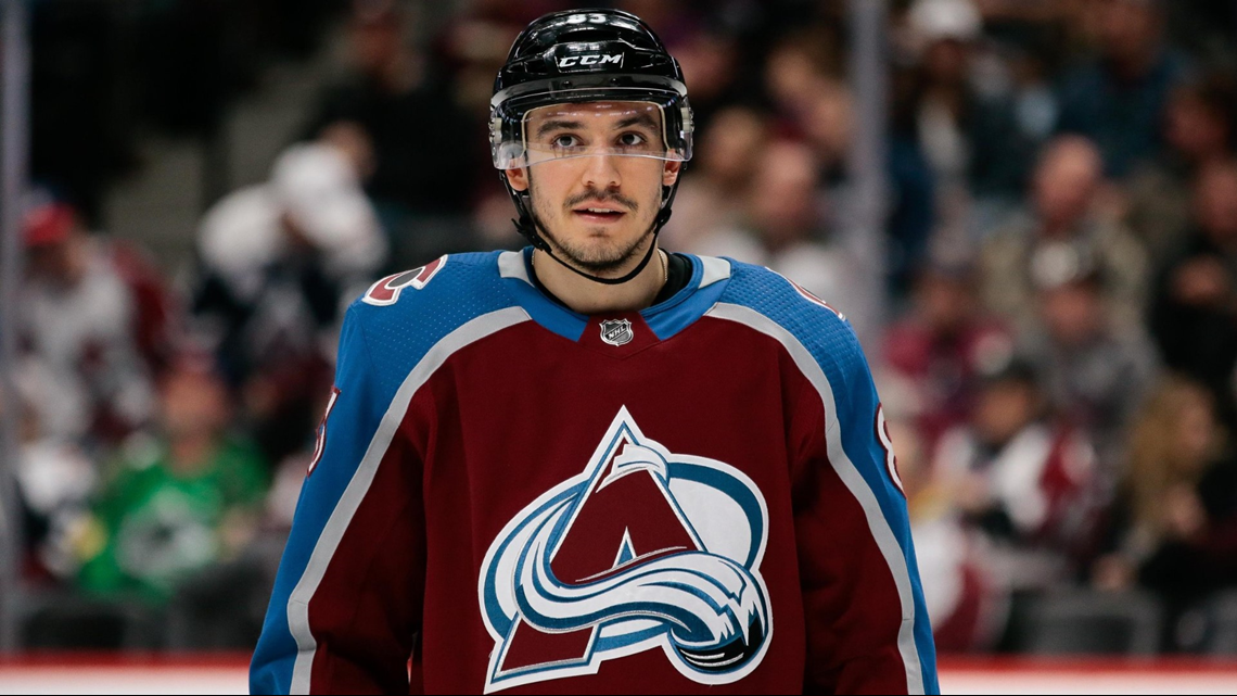 Matt Nieto signs two-year extension with Avalanche | 9news.com