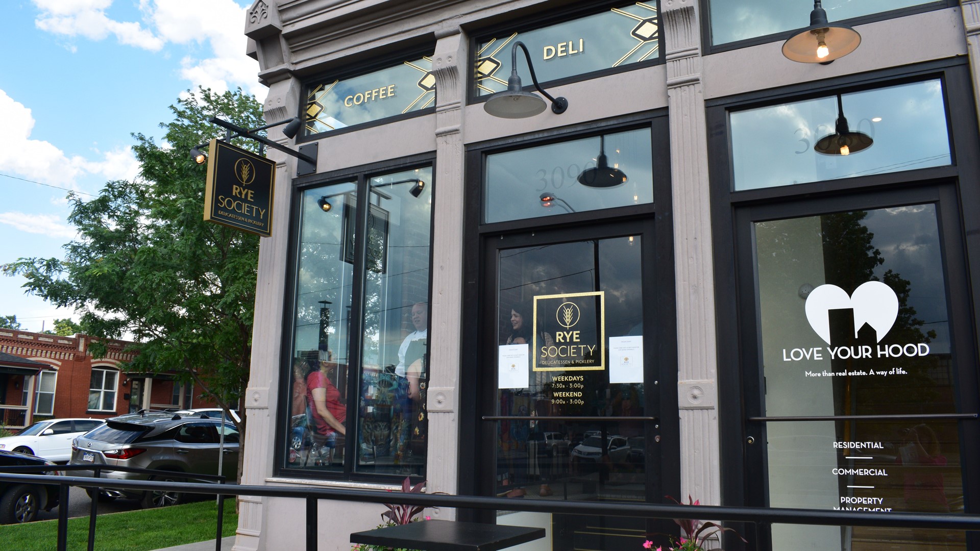 A look inside the Jewish deli that opened in Denver today | 9news.com