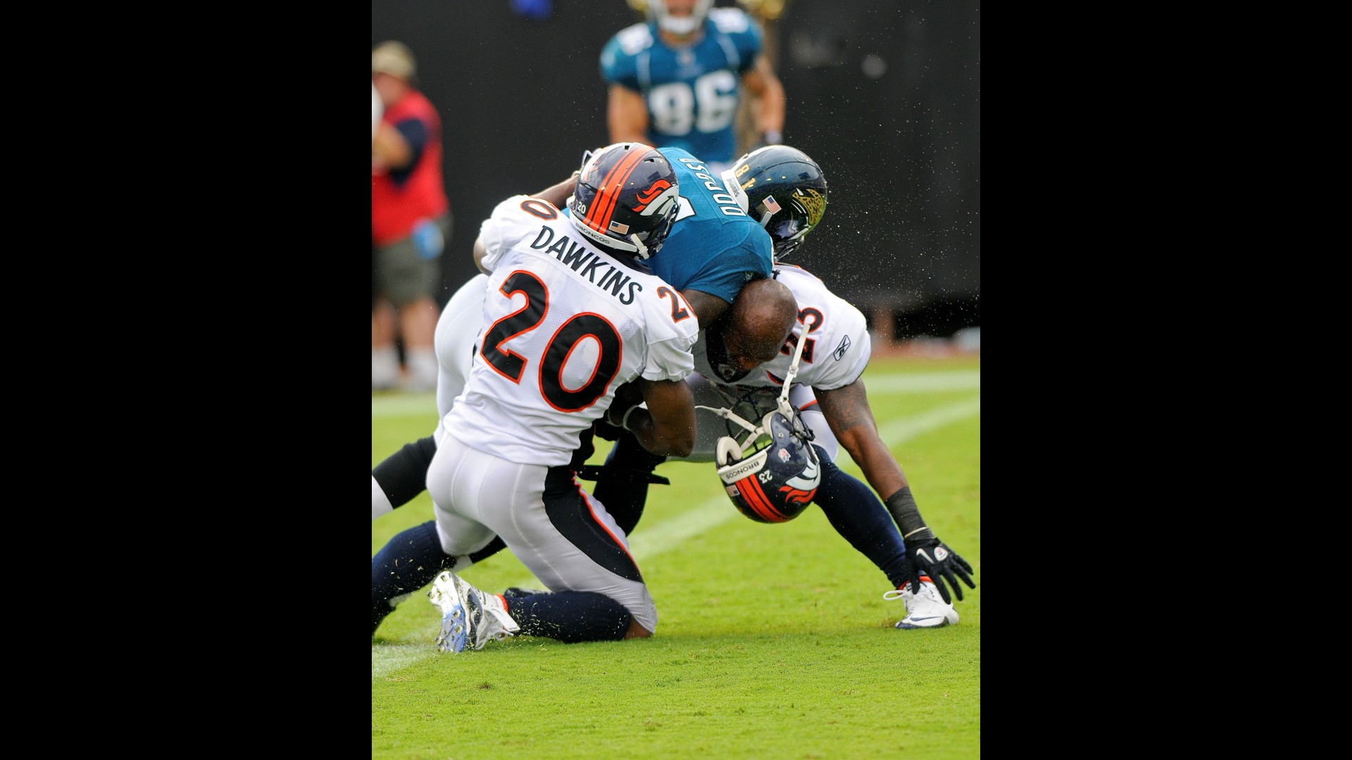 PHOTOS | Brian Dawkins Through the Years | 9news.com