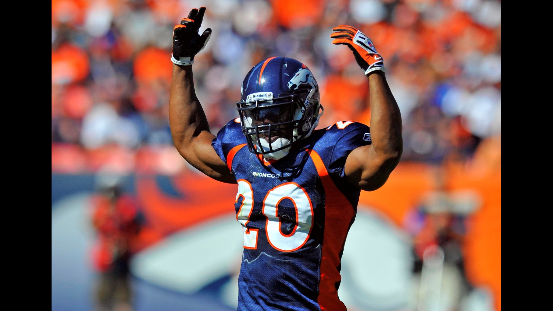 Another Bronco enters Pro Football Hall of Fame: Brian Dawkins | 9news.com