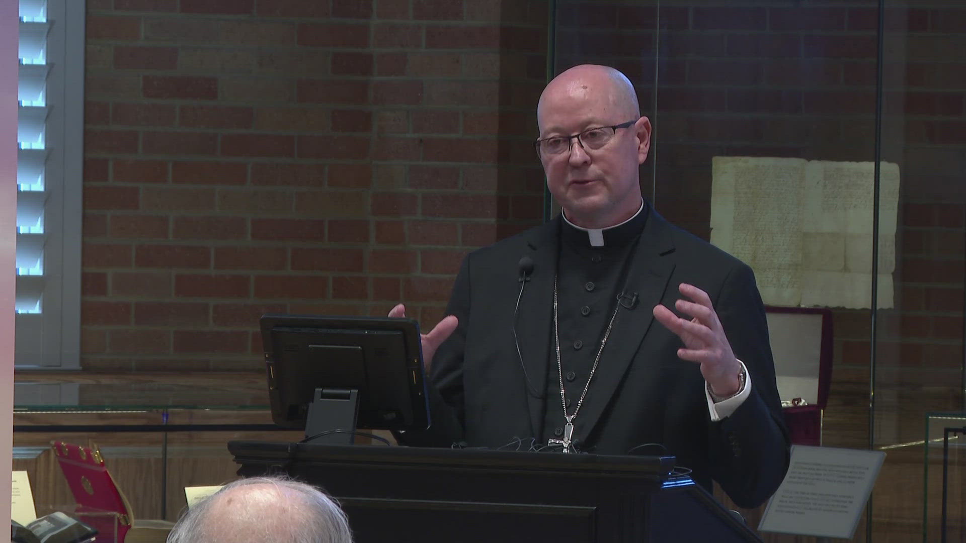 Pope accepts Denver archbishop's retirement, new archbishop named ...