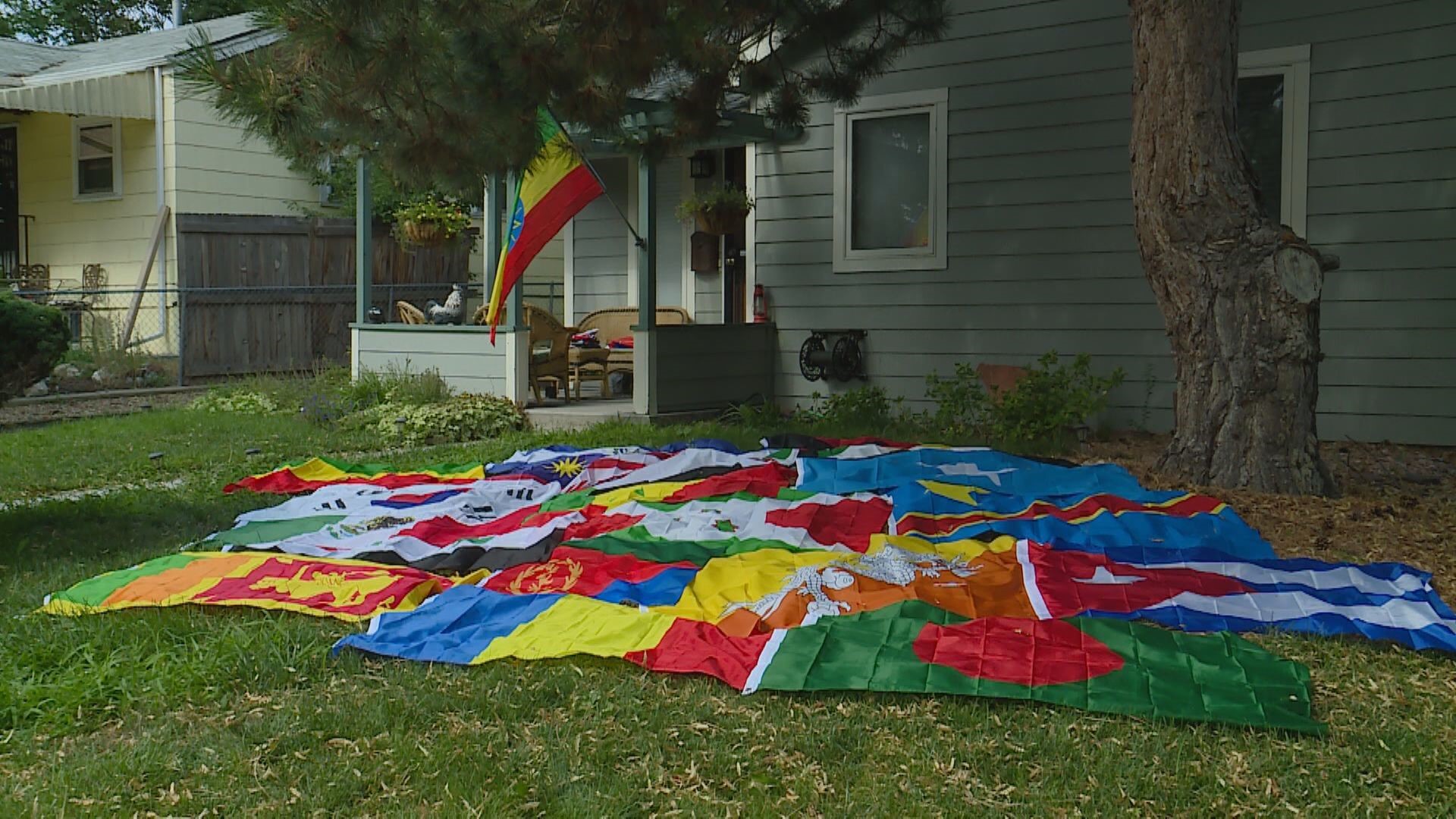 Flying flags to unite a community | 9news.com