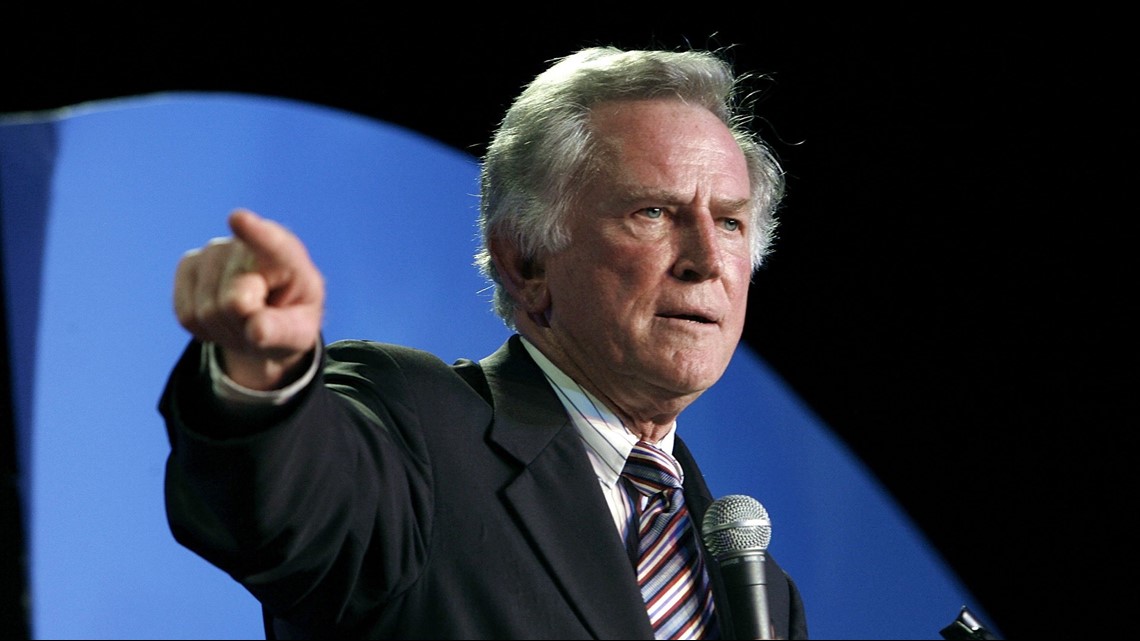 Democratic Senator Gary Hart remembers John McCain as a colleague and ...