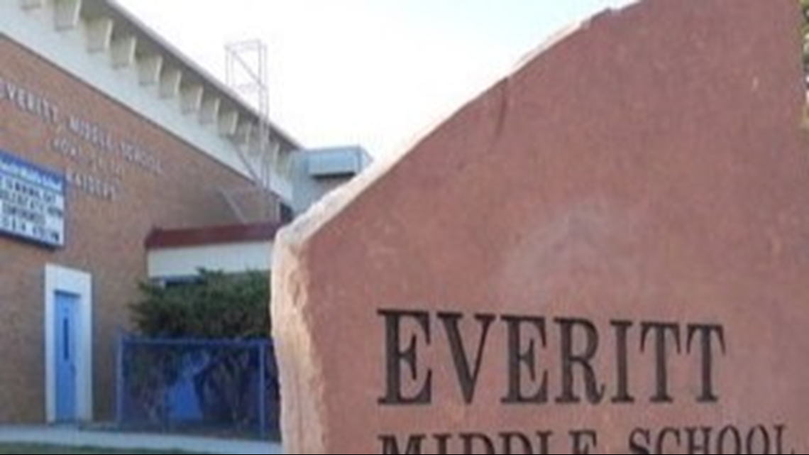 Strong gas smell cancels classes at Everitt Middle School | 9news.com
