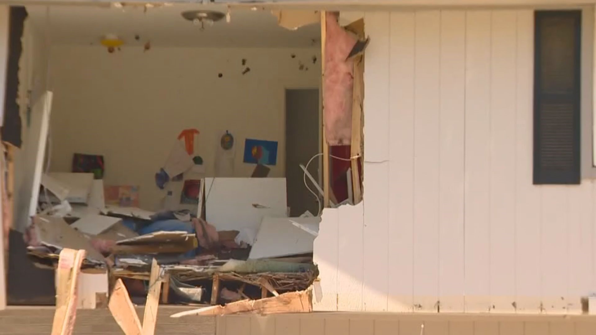 Homeowner still fighting for city to pay after police destroyed house ...