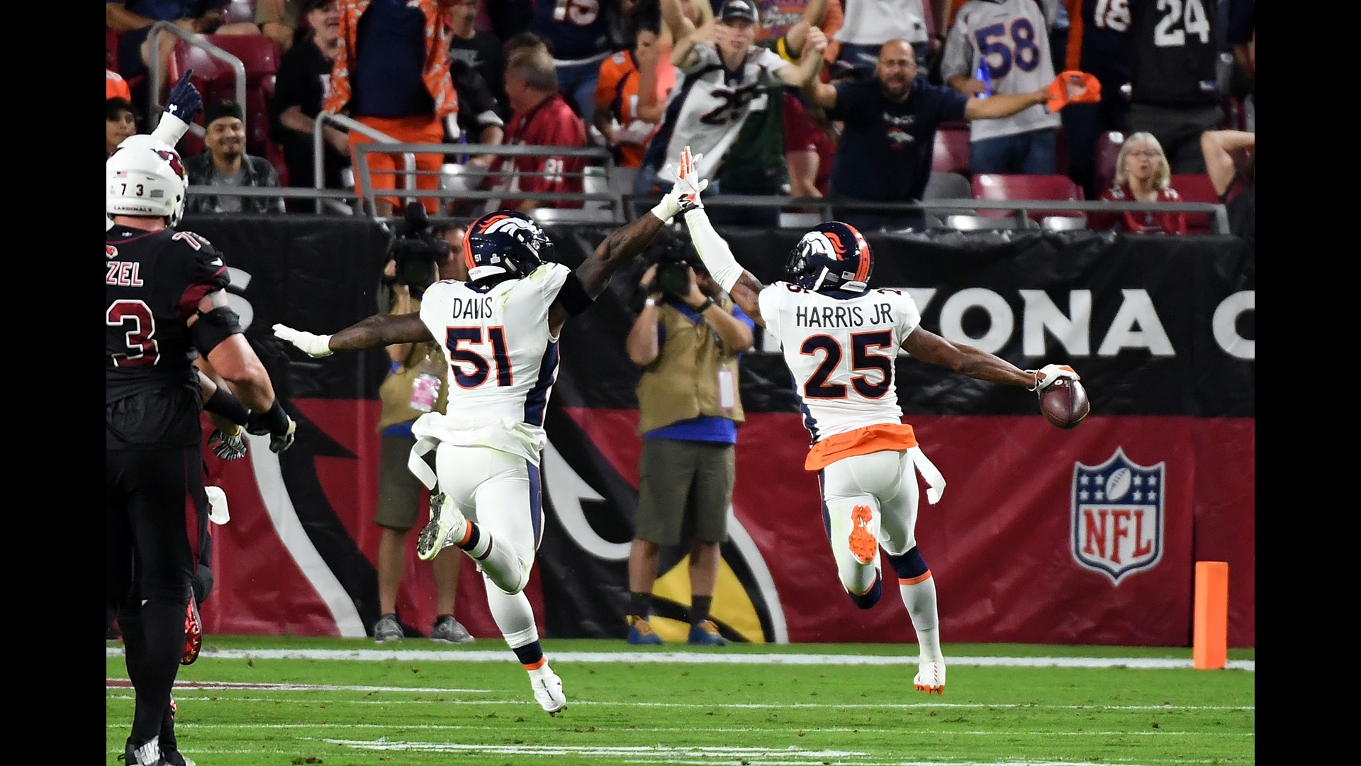 Denver Broncos kick Arizona's behinds, 45-10 | 9news.com
