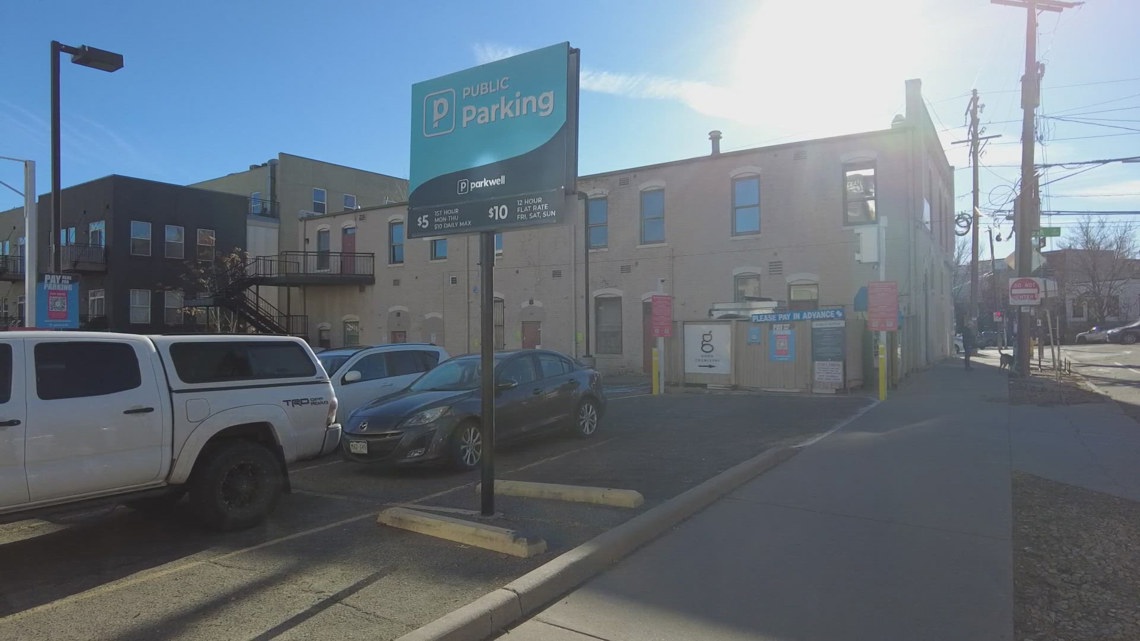 Customers frustrated over Denver parking lot | 9news.com