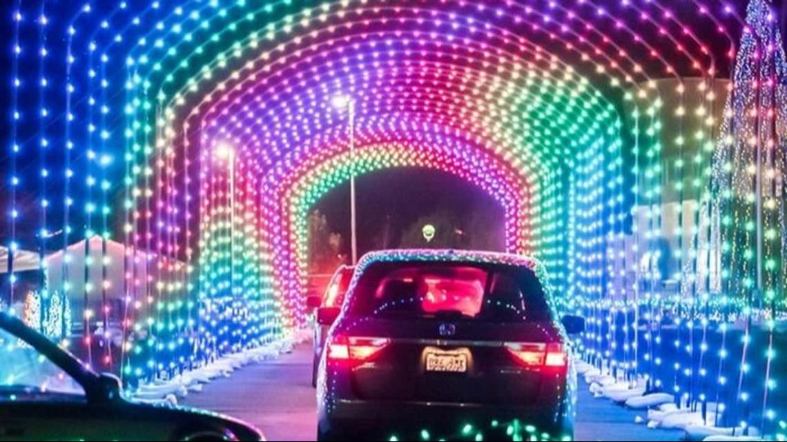 Drive-through Christmas display opening Friday at Water World | 9news.com
