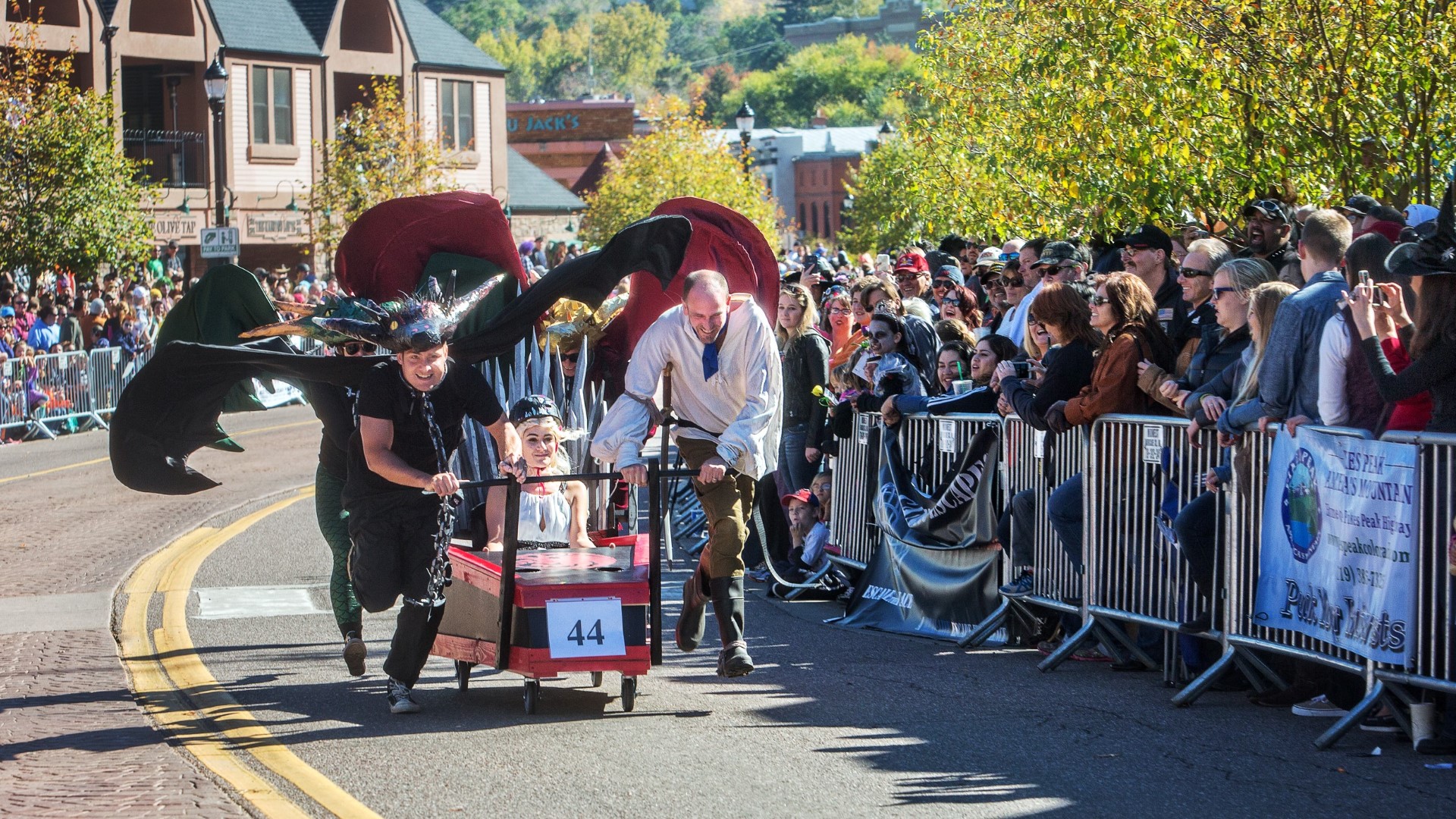 Emma Crawford Coffin Races & Festival in Manitou Springs | 9news.com