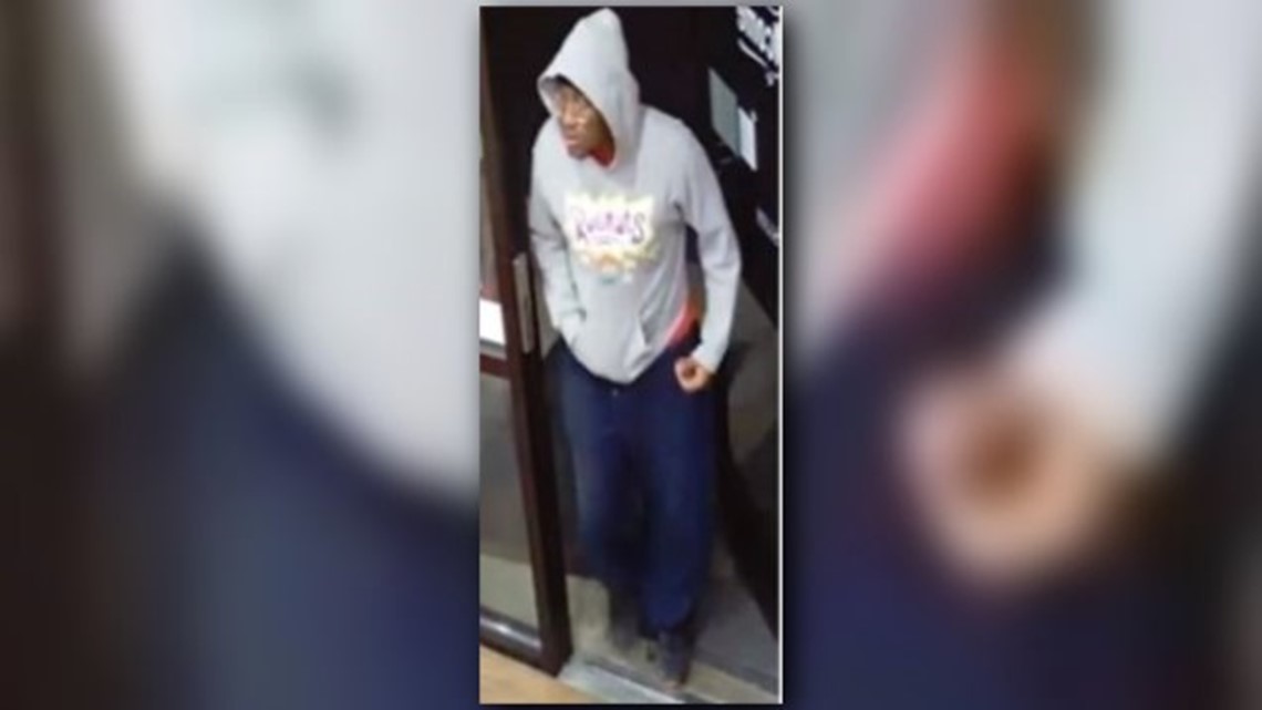 Police: Man wearing ‘Rugrats’ sweatshirt robs Domino’s Pizza | 9news.com