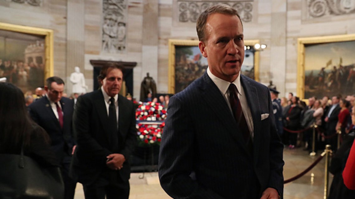 Peyton Manning, sports icons pay their respects to George H.W. Bush ...