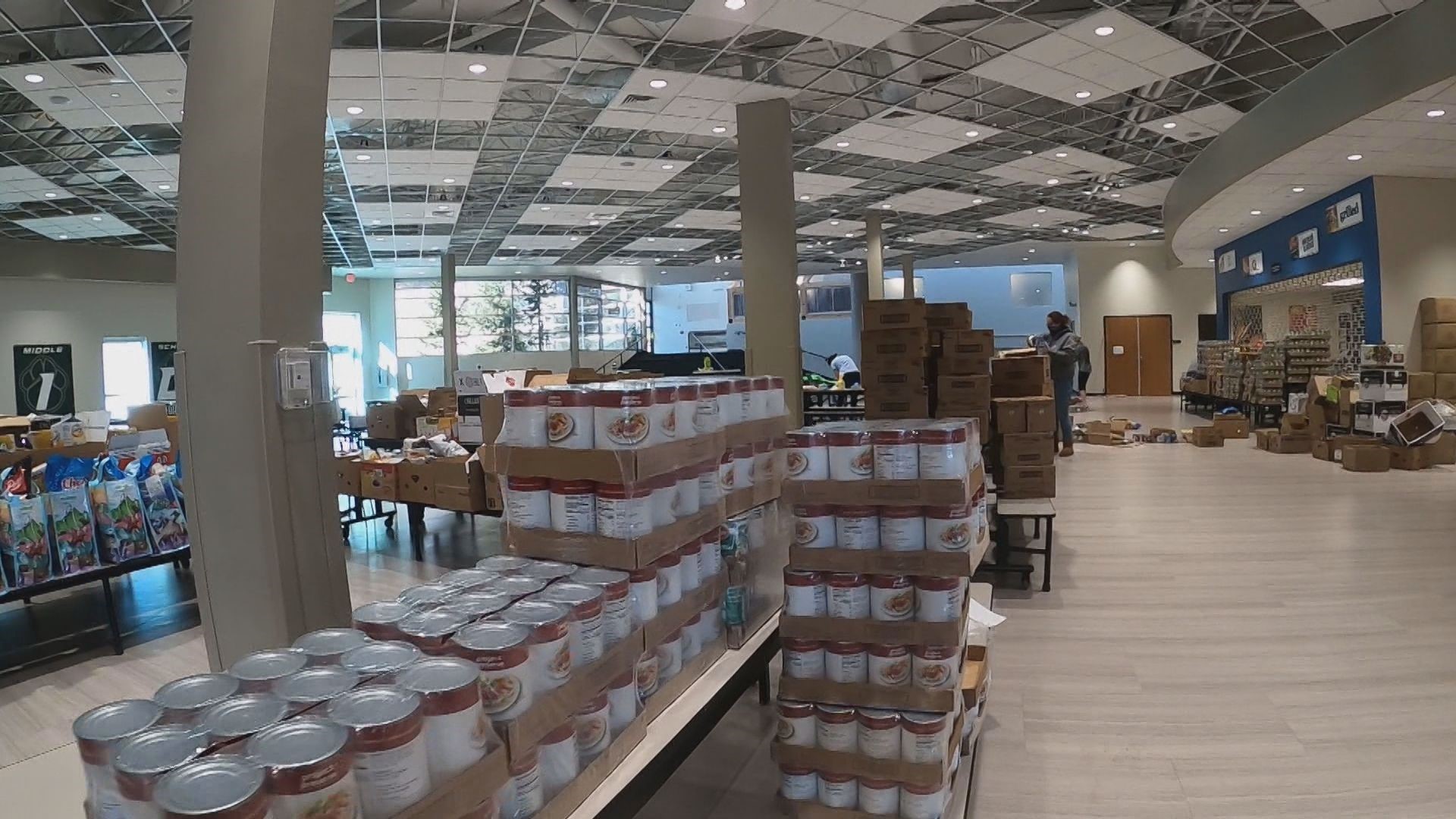 Colorado food bank seeing 10 times the normal demand | 9news.com