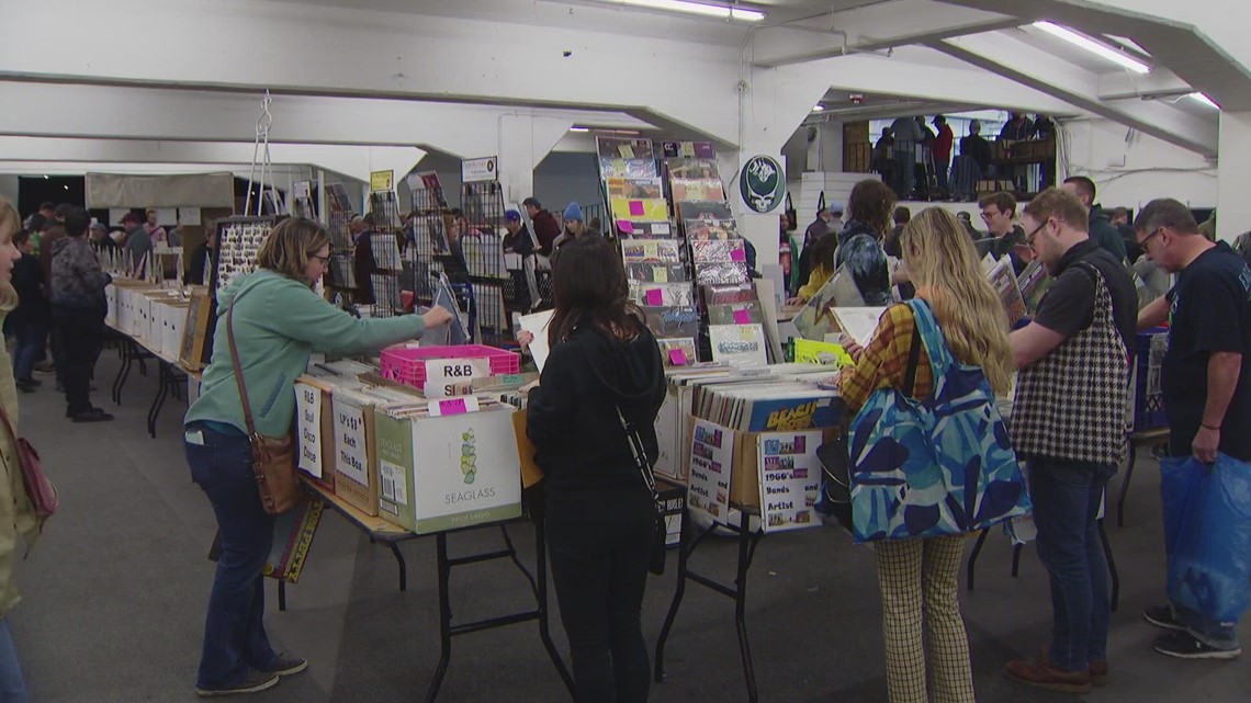 Rocky Mountain Record Show wraps up at Denver Sports Castle | 9news.com