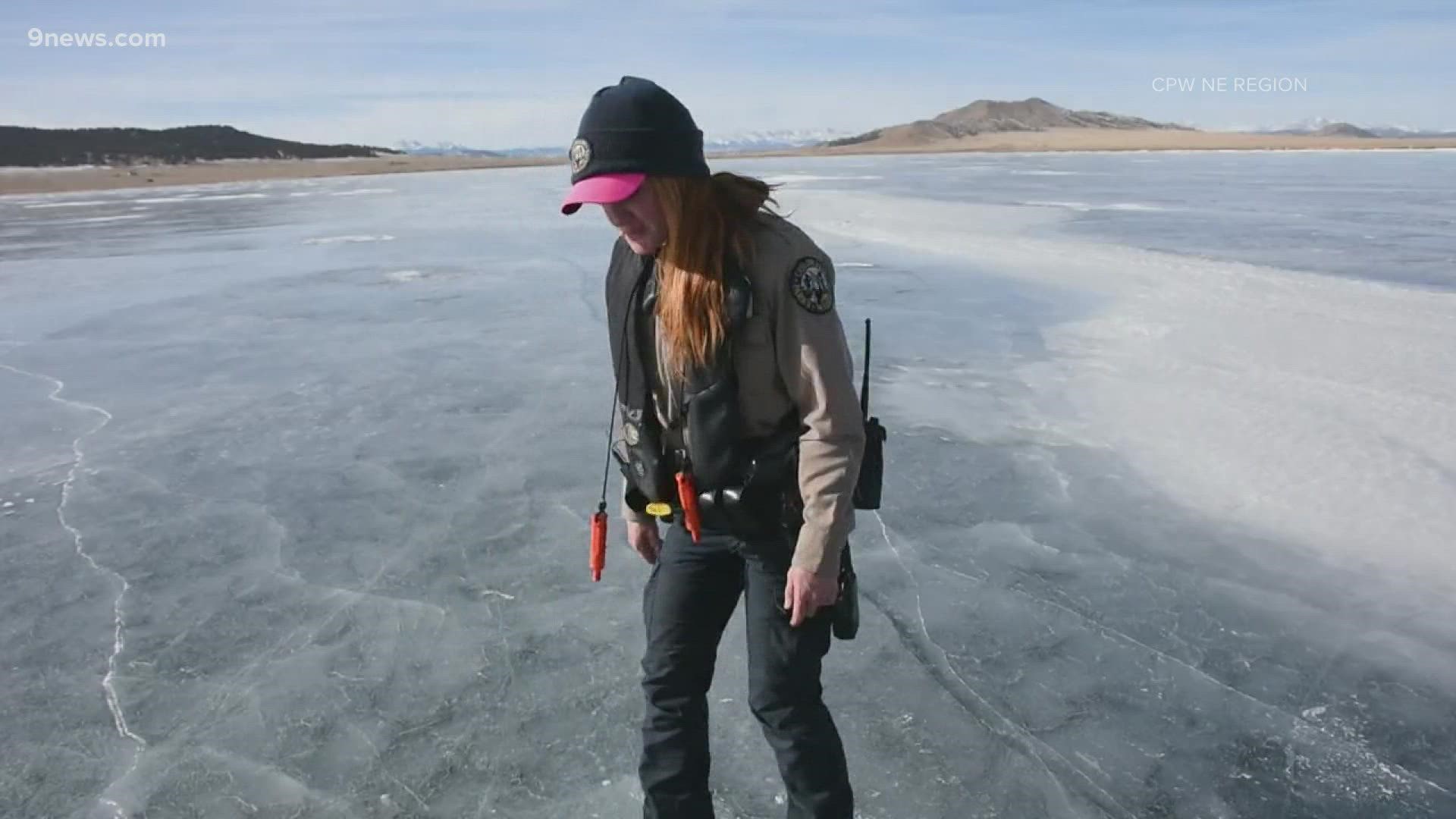 Colorado Park Ranger ice skates through her workday | 9news.com