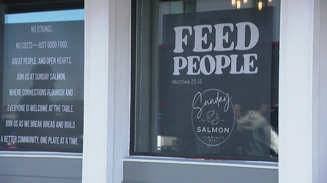 Castle Rock restaurant offers free meals | 9news.com