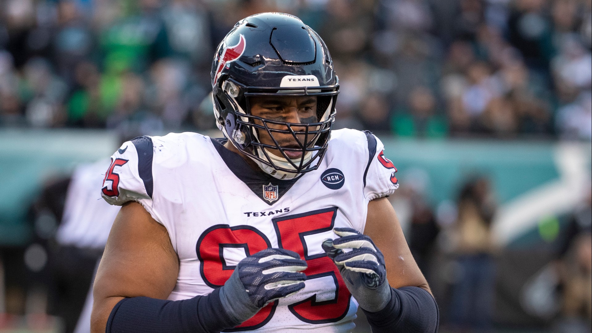 Broncos cut ILB Davis, trade DT Covington, acquire ILB Calitro | 9news.com