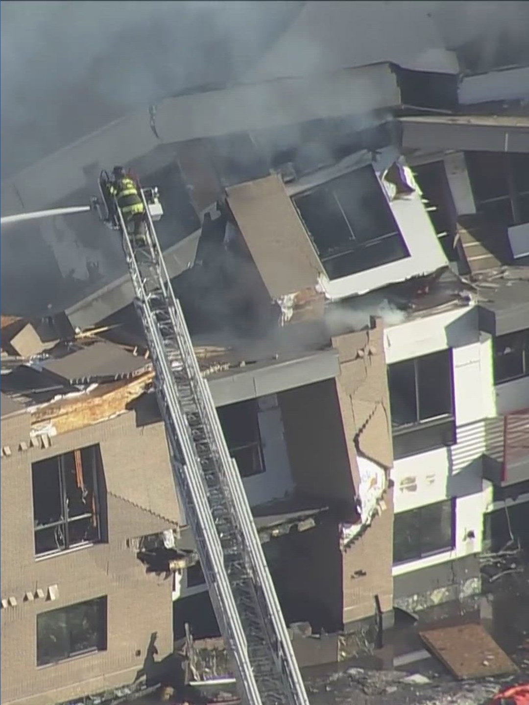 Phil Lipof: Meet the 9NEWS team | 9news.com