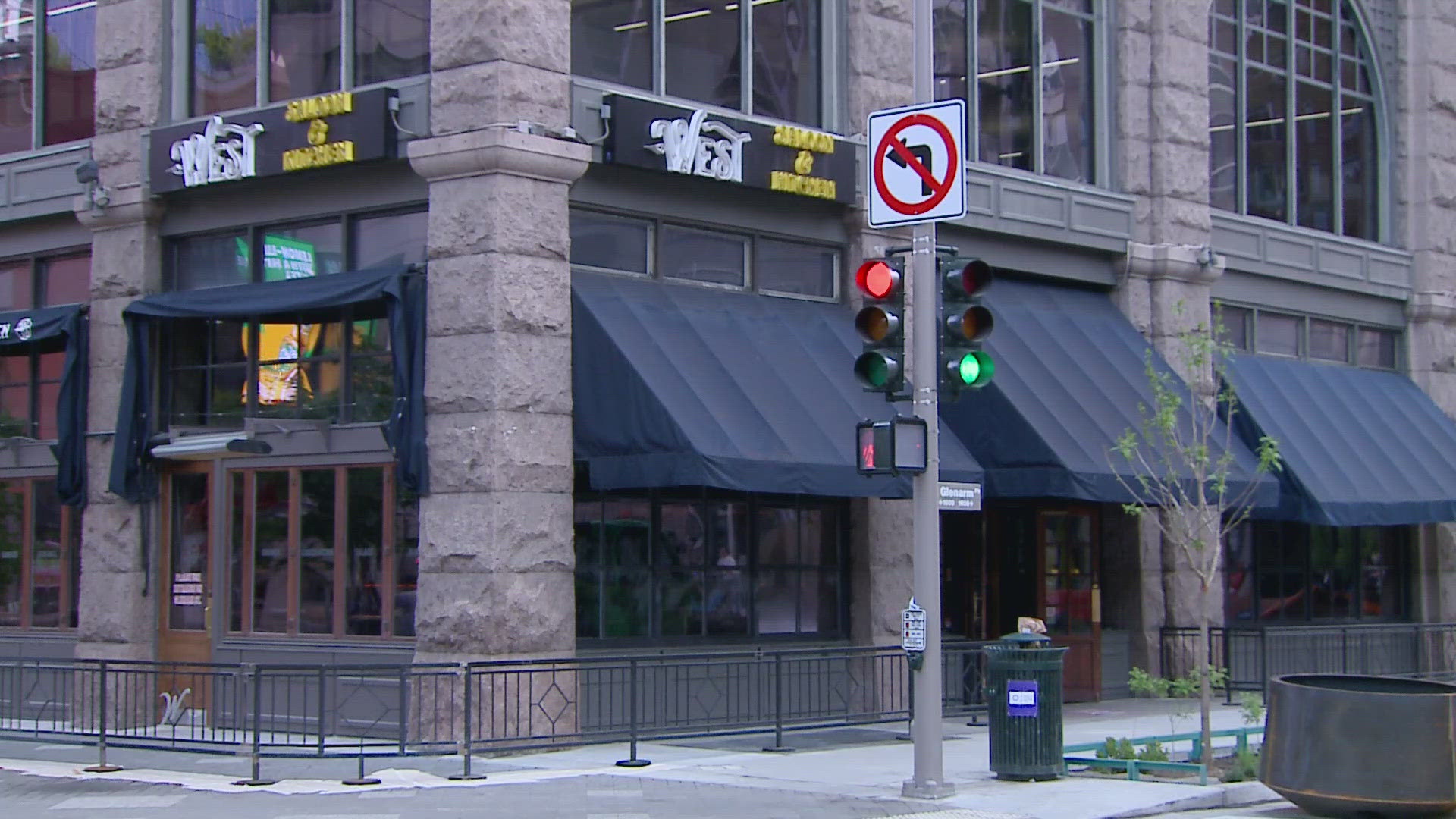 Denver rolls out outdoor drinking zones on 16th Street | 9news.com