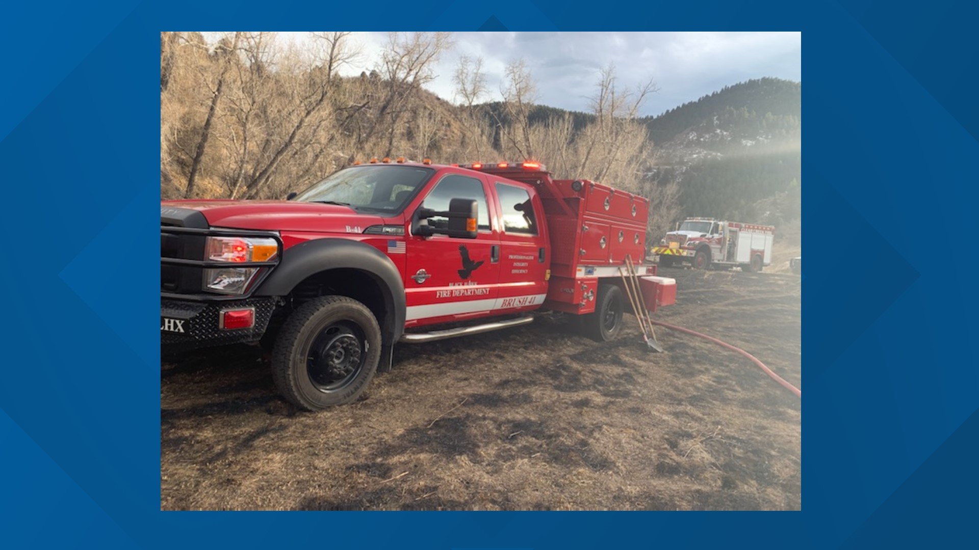 Wildfire closes stretch of Highway 119 near Black Hawk | 9news.com