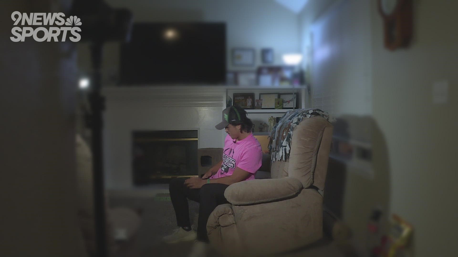 Horizon Hawks QB Alex Birch following dreams of lost loved ones | 9news.com