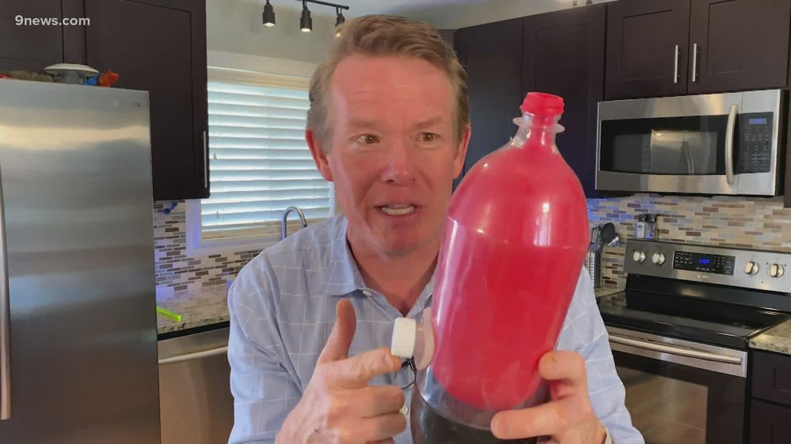Science experiment: Can you blow up a balloon in a soda bottle? | 9news.com