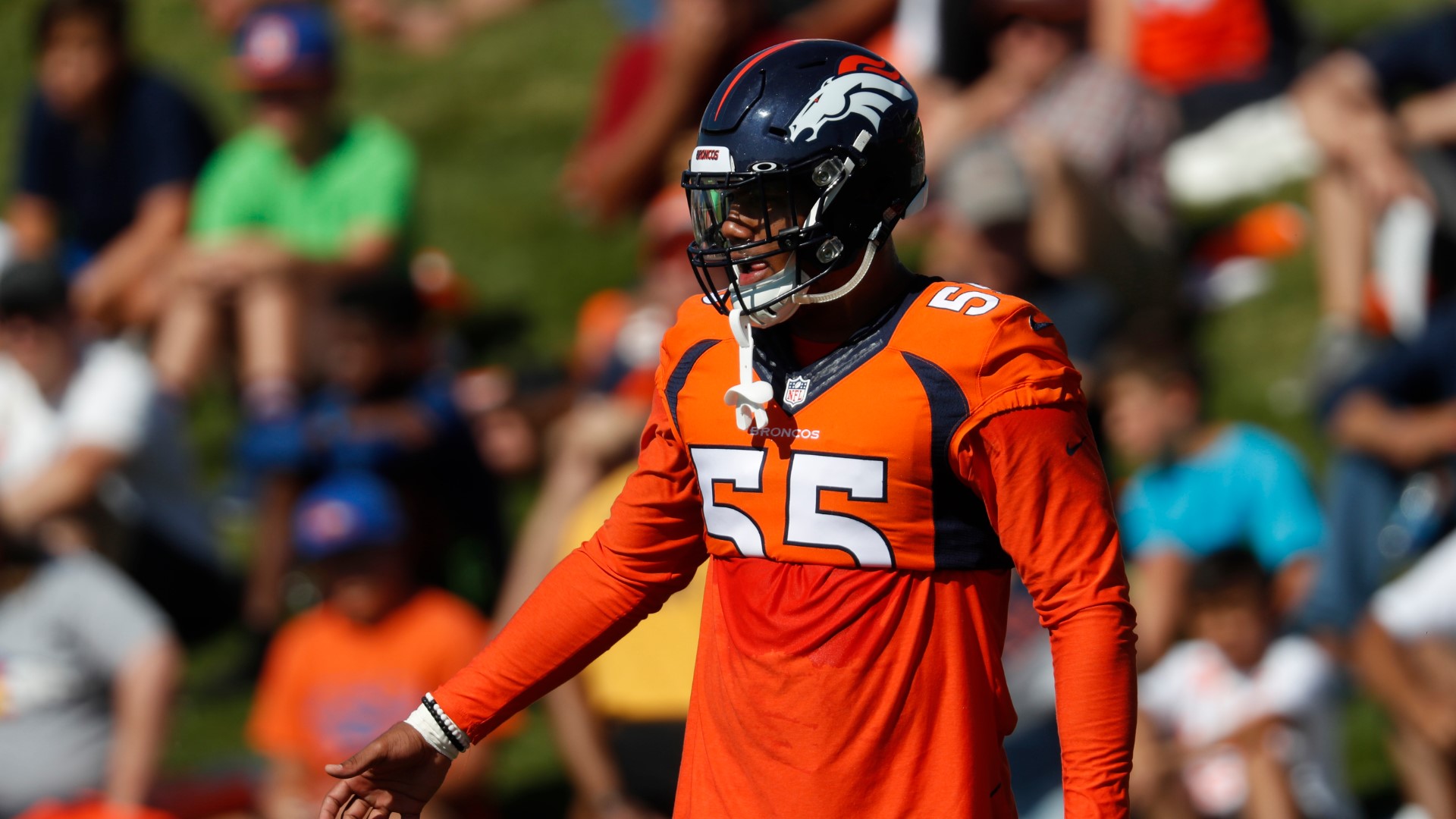 Broncos release first depth chart of 2019 | 9news.com