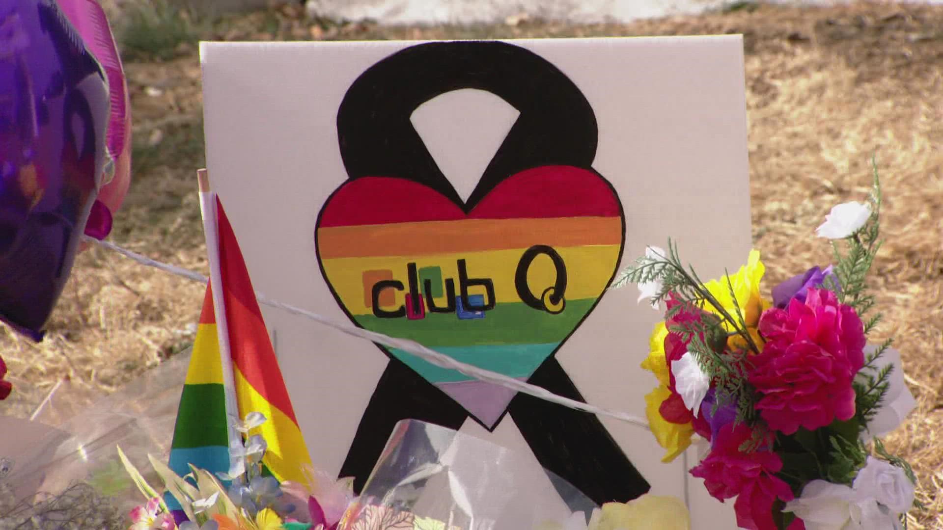 Breastfeeding runway model Mara Martin was a hit with Instagram users ...