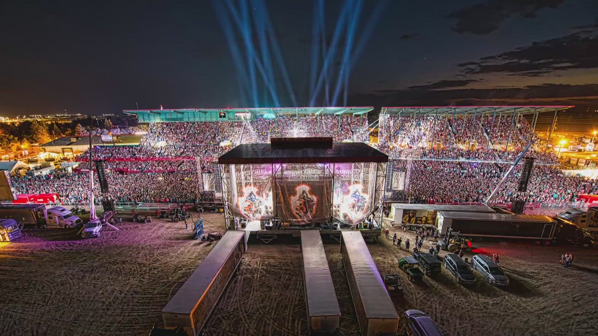 Paul Simon to celebrate 'Seven Psalms' album with intimate 2025 concert tour | 9news.com