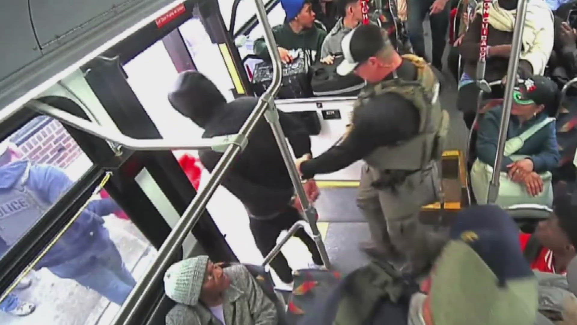 Video shows federal officers capturing ICE escapee on RTD bus | 9news.com