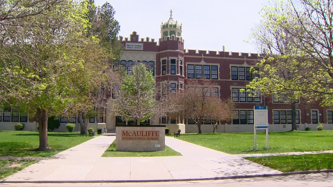 DPS board eyes changes to innovation schools | 9news.com