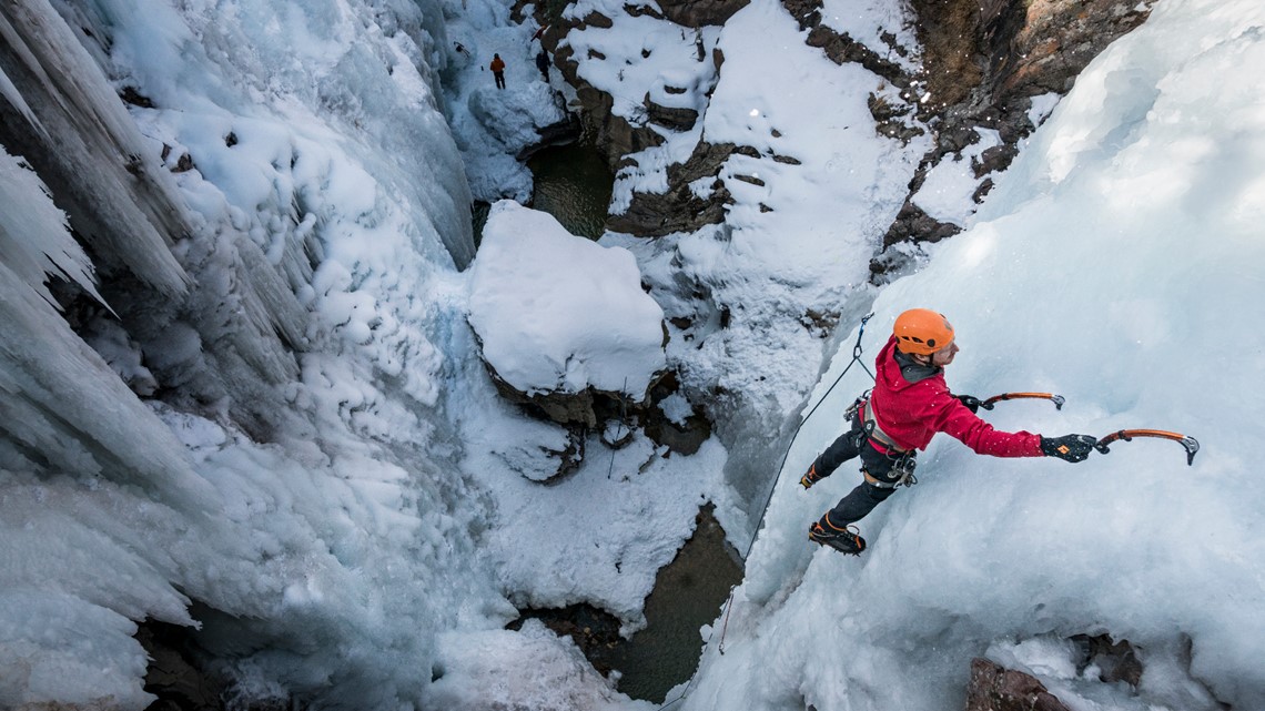 Elite ice climbers descend upon Colorado for competition | 9news.com