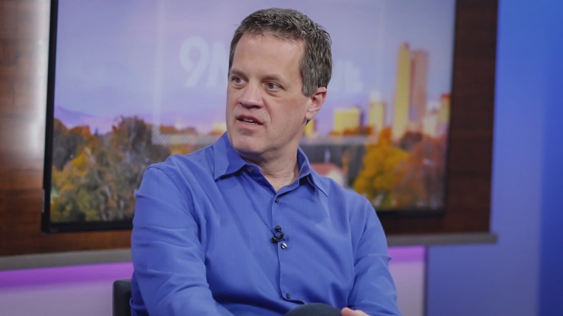 Denver radio legend changes stations after more than 30 years | 9news.com