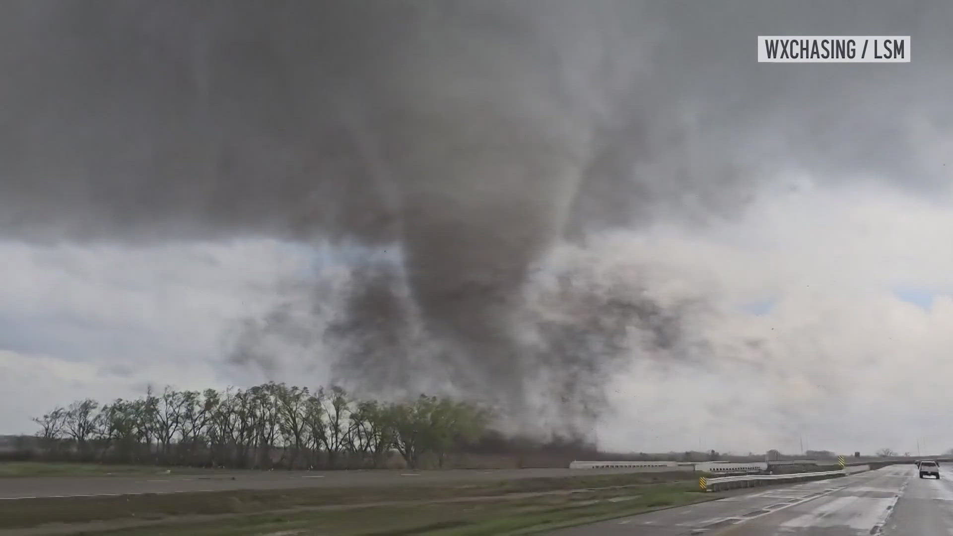Climate change's impact on tornado activity | 9news.com